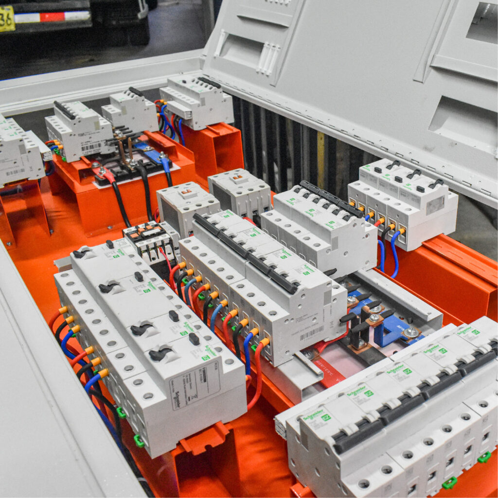 TABLERO ADOSADO DE TRANSFERENCIA – JCSA SAC